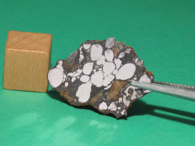 Gujba Bencubbin-Like Meteorite