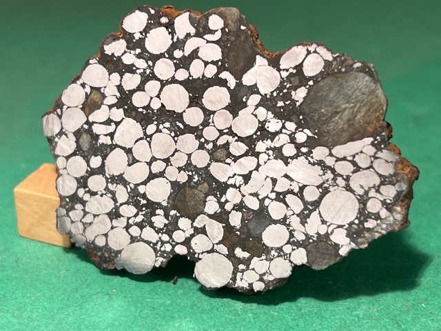 Gujba Bencubbin-Like Meteorite